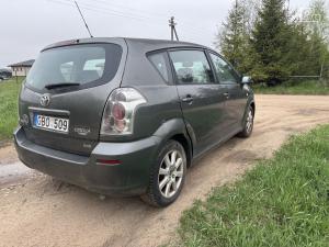 Toyota Corolla Verso 2007 Viļņa, ar dzinēja tilpumu 2.20 L un nobraukumu 251 tūkst. km par 1550 €, foto 7 vietnē AUTOMOTO.COM.LV