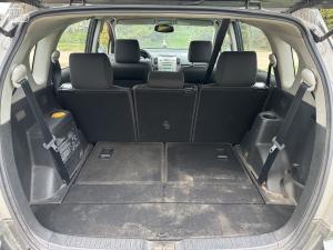 Toyota Corolla Verso 2007 Viļņa, ar dzinēja tilpumu 2.20 L un nobraukumu 251 tūkst. km par 1550 €, foto 14 vietnē AUTOMOTO.COM.LV