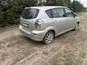 Toyota Corolla Verso 2007 Viļņa, ar dzinēja tilpumu 2.20 L un nobraukumu 350 tūkst. km par 1450 €, foto 7 vietnē AUTOMOTO.COM.LV