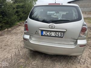 Toyota Corolla Verso 2007 Viļņa, ar dzinēja tilpumu 2.20 L un nobraukumu 350 tūkst. km par 1450 €, foto 8 vietnē AUTOMOTO.COM.LV