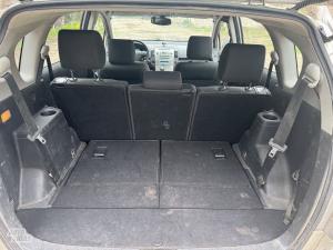 Toyota Corolla Verso 2007 Viļņa, ar dzinēja tilpumu 2.20 L un nobraukumu 350 tūkst. km par 1450 €, foto 13 vietnē AUTOMOTO.COM.LV