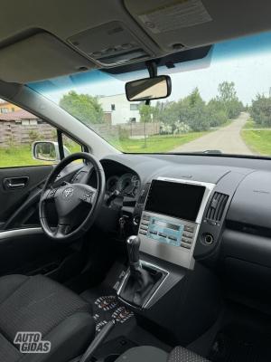 Toyota Corolla Verso 2007 Viļņa, ar dzinēja tilpumu 2.20 L un nobraukumu 236 tūkst. km par 1999 €, foto 15 vietnē AUTOMOTO.COM.LV