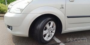 Toyota Corolla Verso 2007 Rīga, ar dzinēja tilpumu 2.20 L un nobraukumu 307 tūkst. km par 1900 €, foto 7 vietnē AUTOMOTO.COM.LV