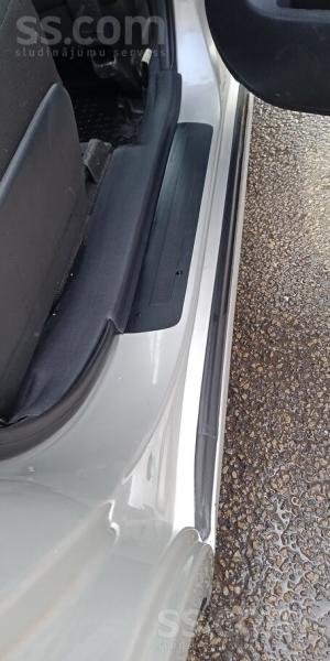 Toyota Corolla Verso 2007 Rīga, ar dzinēja tilpumu 2.20 L un nobraukumu 307 tūkst. km par 1900 €, foto 17 vietnē AUTOMOTO.COM.LV