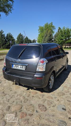 Тойота Королла Версо 2007 в Паневежис, объемом двигателя 2.20 л и пробегом 304 тыс. км за 1790 €, фото 3 на AUTOMOTO.COM.LV