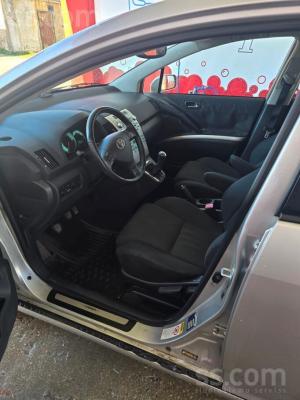 Toyota Corolla Verso 2007 Rīga, ar dzinēja tilpumu 2.20 L un nobraukumu 186 tūkst. km par 1900 €, foto 9 vietnē AUTOMOTO.COM.LV
