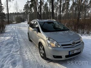 Тойота Королла Версо 2007 в Валмиера, объемом двигателя 2.20 л и пробегом 350 тыс. км за 2050 €, фото 5 на AUTOMOTO.COM.LV