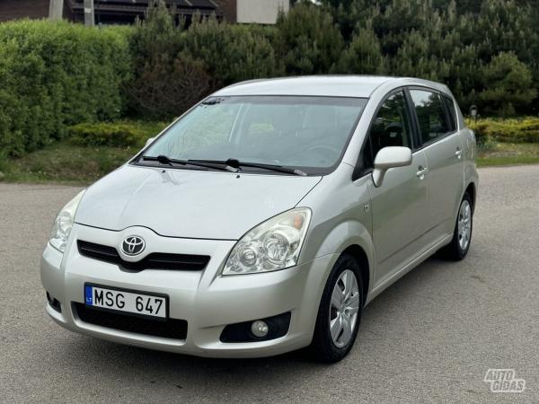 Toyota Corolla Verso 2007 Viļņa, ar dzinēja tilpumu 2.20 L un nobraukumu 239 tūkst. km par 1999 €, foto 1 vietnē AUTOMOTO.COM.LV