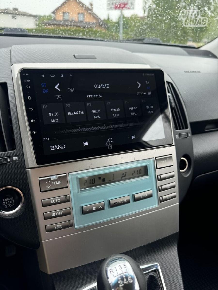 Toyota Corolla Verso 2007 Viļņa, ar dzinēja tilpumu 2.20 L un nobraukumu 239 tūkst. km par 1999 €, foto 19 vietnē AUTOMOTO.COM.LV