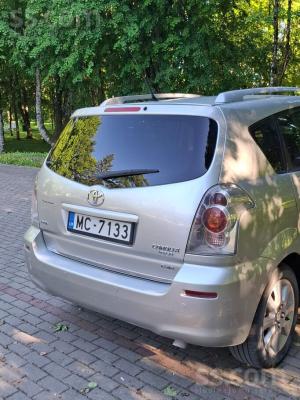 Тойота Королла Версо 2007 в Лиепая, объемом двигателя 2.20 л и пробегом 350 тыс. км за 1500 €, фото 6 на AUTOMOTO.COM.LV