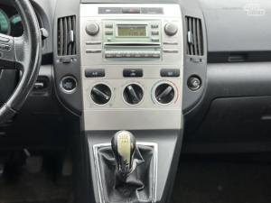 Toyota Corolla Verso 2007 in Vilnius, with an engine capacity of 2.20 L and mileage of 348 thousand km for 1150 €, photo 27 on AUTOMOTO.COM.LV