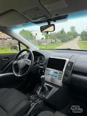 Toyota Corolla Verso 2007 in Vilnius, with an engine capacity of 2.20 L and mileage of 236 thousand km for 1999 €, photo 15 on AUTOMOTO.COM.LV