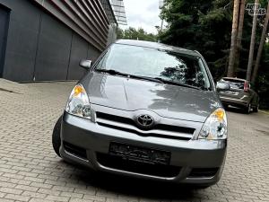 Toyota Corolla Verso 2007 Alīta, ar dzinēja tilpumu 2.20 L un nobraukumu 422 tūkst. km par 2899 €, foto 7 vietnē AUTOMOTO.COM.LV