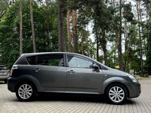 Toyota Corolla Verso 2007 Alīta, ar dzinēja tilpumu 2.20 L un nobraukumu 422 tūkst. km par 2899 €, foto 12 vietnē AUTOMOTO.COM.LV