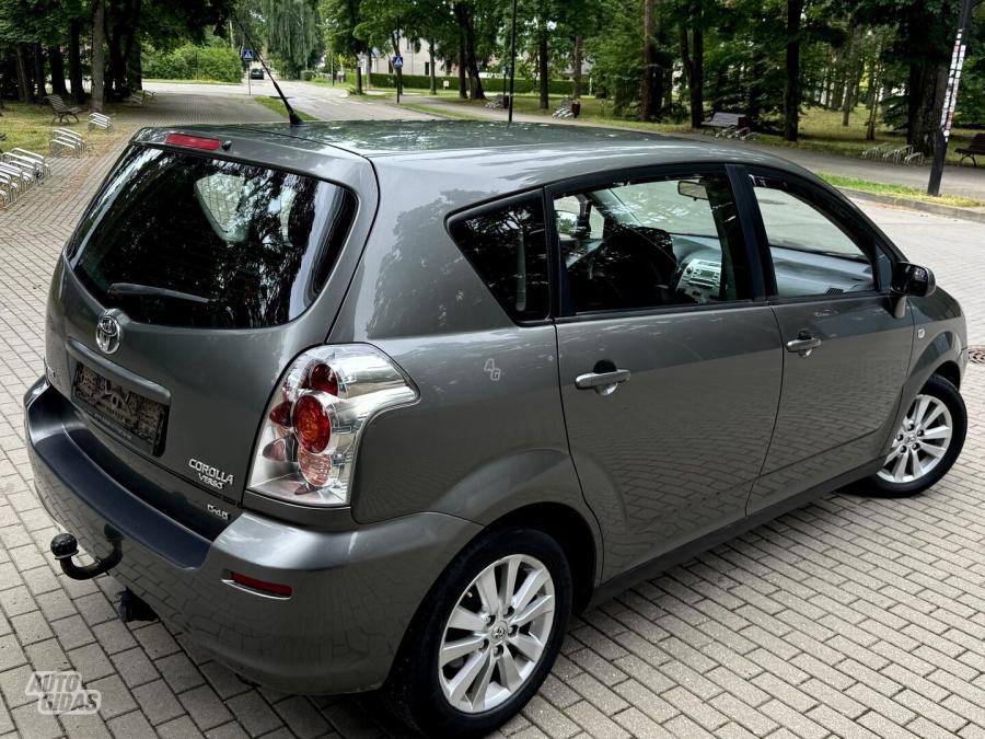 Toyota Corolla Verso 2007 Alīta, ar dzinēja tilpumu 2.20 L un nobraukumu 422 tūkst. km par 2899 €, foto 30 vietnē AUTOMOTO.COM.LV
