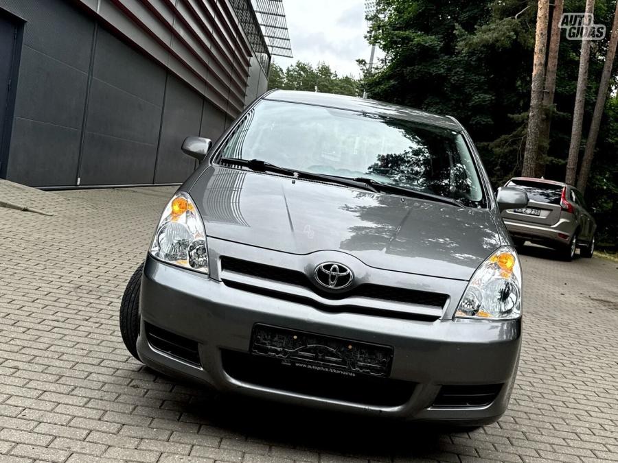 Toyota Corolla Verso 2007 in Alytus, with an engine capacity of 2.20 L and mileage of 421 thousand km for 2899 €, photo 18 on AUTOMOTO.COM.LV