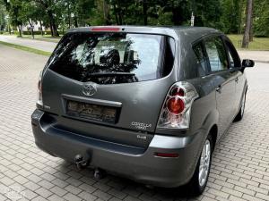 Toyota Corolla Verso 2007 in Alytus, with an engine capacity of 2.20 L and mileage of 421 thousand km for 2899 €, photo 23 on AUTOMOTO.COM.LV