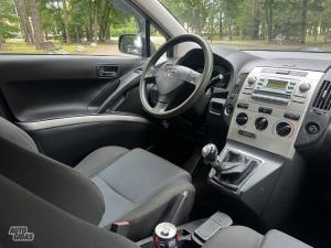 Toyota Corolla Verso 2007 in Alytus, with an engine capacity of 2.20 L and mileage of 421 thousand km for 2899 €, photo 28 on AUTOMOTO.COM.LV