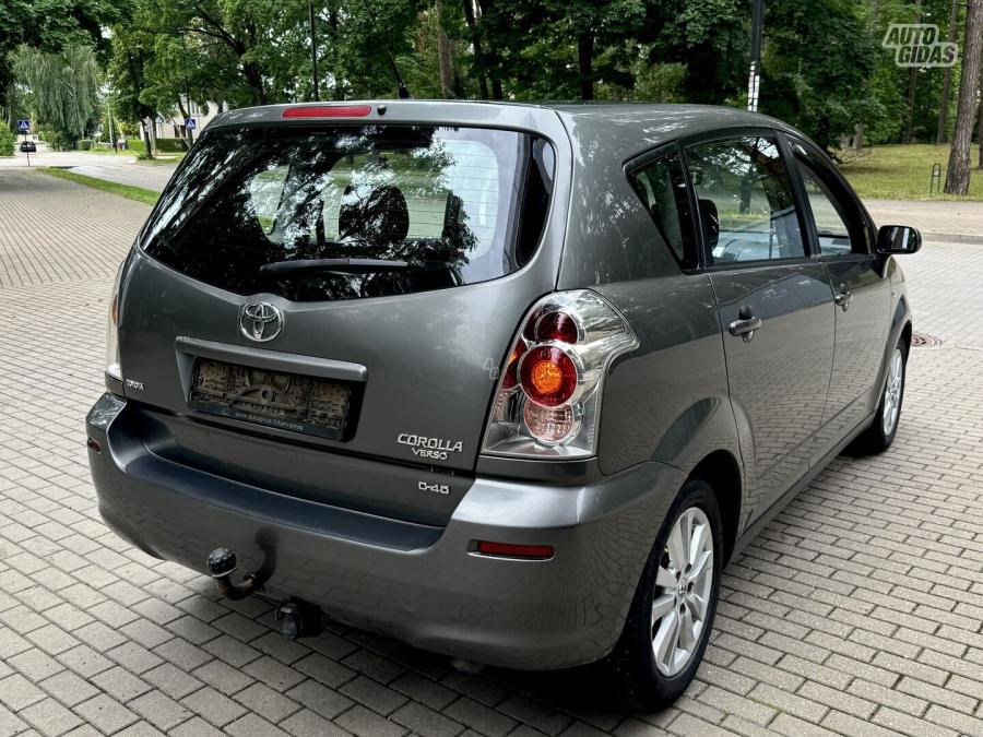 Toyota Corolla Verso 2007 in Alytus, with an engine capacity of 2.20 L and mileage of 421 thousand km for 2899 €, photo 37 on AUTOMOTO.COM.LV