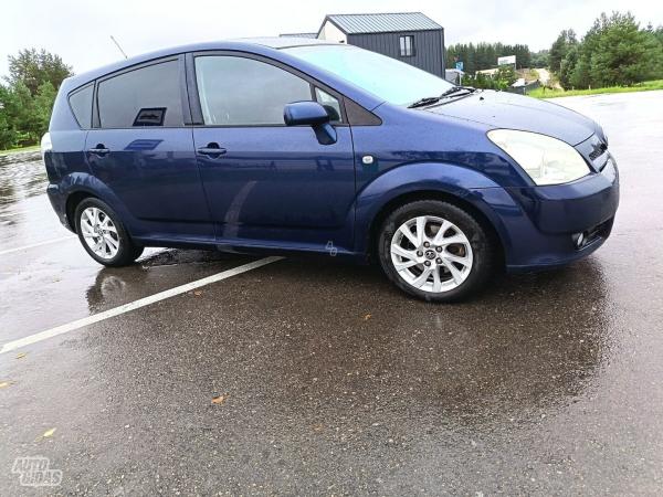 Тойота Королла Версо 2007 в Утена, объемом двигателя 2.20 л и пробегом 294 тыс. км за 1850 €, фото 3 на AUTOMOTO.COM.LV