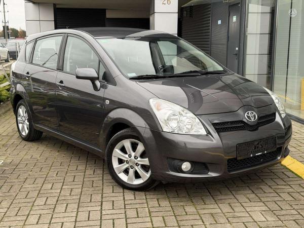 Toyota Corolla Verso 2008 Viļņa, ar dzinēja tilpumu 2.23 L un nobraukumu 130 tūkst. km par 4999 €, foto 8 vietnē AUTOMOTO.COM.LV