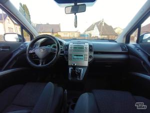 Toyota Corolla Verso 2008 Šauļi, ar dzinēja tilpumu 2.20 L un nobraukumu 300 tūkst. km par 2000 €, foto 11 vietnē AUTOMOTO.COM.LV