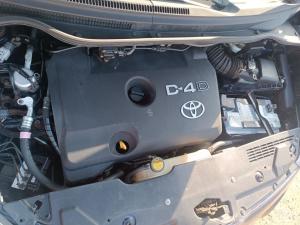 Toyota Corolla Verso 2008 Šauļi, ar dzinēja tilpumu 2.20 L un nobraukumu 300 tūkst. km par 2000 €, foto 13 vietnē AUTOMOTO.COM.LV
