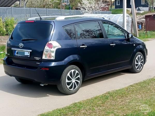 Toyota Corolla Verso 2008 Šauļi, ar dzinēja tilpumu 2.20 L un nobraukumu 300 tūkst. km par 2000 €, foto 5 vietnē AUTOMOTO.COM.LV