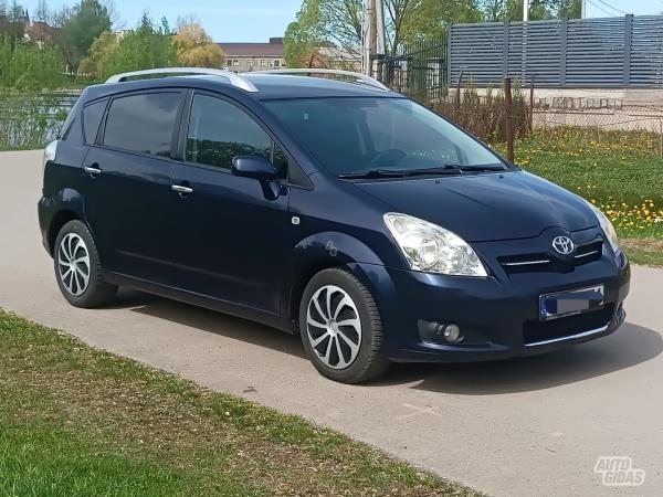 Toyota Corolla Verso 2008 Šauļi, ar dzinēja tilpumu 2.20 L un nobraukumu 300 tūkst. km par 2000 €, foto 7 vietnē AUTOMOTO.COM.LV