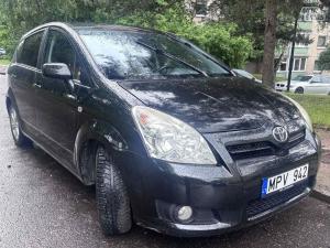 Toyota Corolla Verso 2008 in Vilnius, with an engine capacity of 1.80 L and mileage of 180 thousand km for 1700 €, photo  on AUTOMOTO.COM.LV