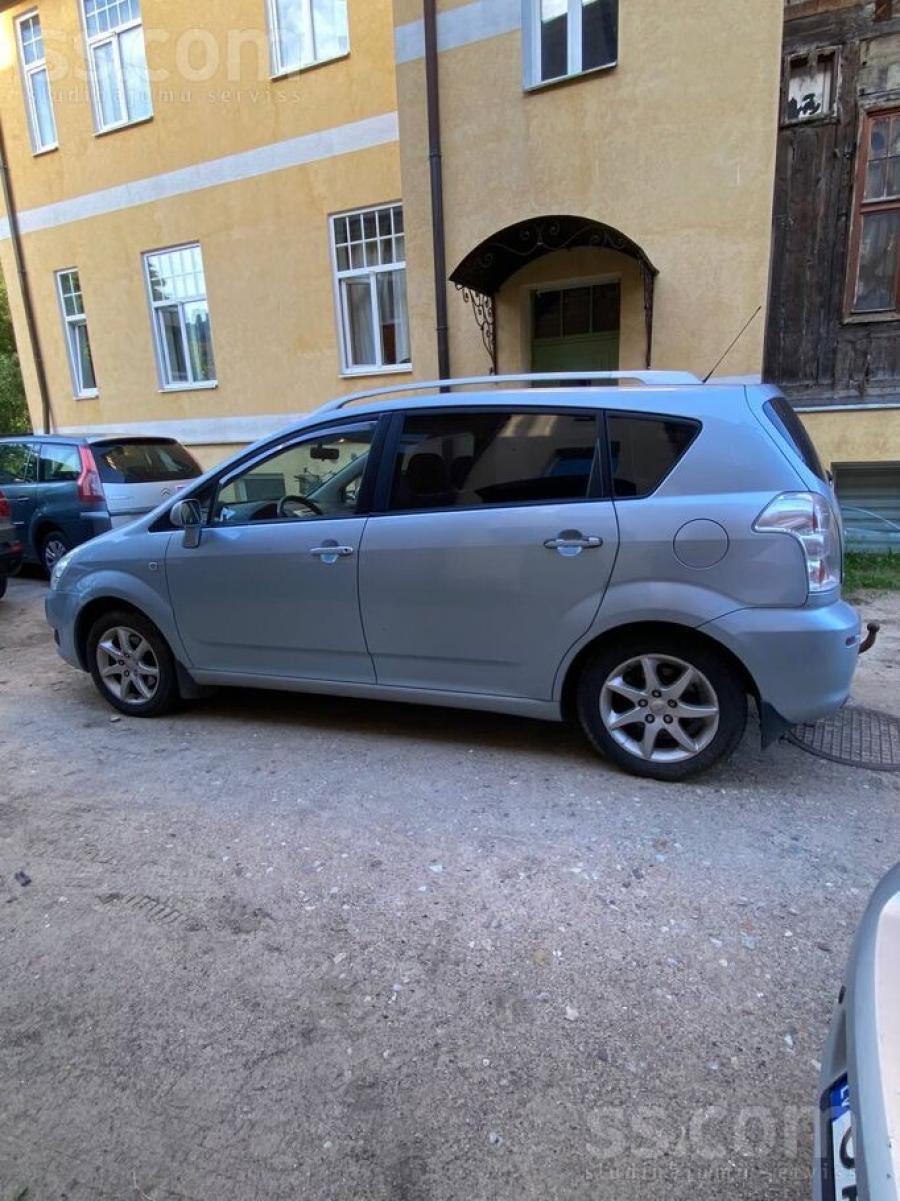 Toyota Corolla Verso 2008 Rīga, ar dzinēja tilpumu 1.80 L un nobraukumu 319 tūkst. km par 1200 €, foto 3 vietnē AUTOMOTO.COM.LV