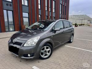 Toyota Corolla Verso 2008 in Kaunas, with an engine capacity of 2.20 L and mileage of 266 thousand km for 1590 €, photo 4 on AUTOMOTO.COM.LV