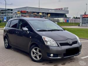 Toyota Corolla Verso 2008 in Kaunas, with an engine capacity of 2.20 L and mileage of 266 thousand km for 1590 €, photo 5 on AUTOMOTO.COM.LV