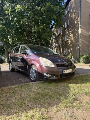 Toyota Corolla Verso 2008 Daugavpils, ar dzinēja tilpumu 2.20 L un nobraukumu 313 tūkst. km par 2500 €, foto  vietnē AUTOMOTO.COM.LV