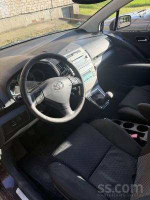 Toyota Corolla Verso 2008 Daugavpils, ar dzinēja tilpumu 2.20 L un nobraukumu 313 tūkst. km par 2500 €, foto 6 vietnē AUTOMOTO.COM.LV