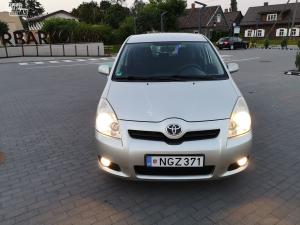 Тойота Королла Версо 2008 в Юрбаркас, объемом двигателя 2.20 л и пробегом 270 тыс. км за 1950 €, фото 3 на AUTOMOTO.COM.LV