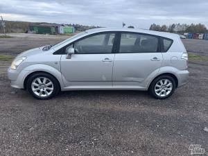 Toyota Corolla Verso 2008 in Vilnius, with an engine capacity of 2.20 L and mileage of 309 thousand km for 1750 €, photo 5 on AUTOMOTO.COM.LV