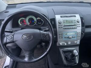 Toyota Corolla Verso 2008 in Vilnius, with an engine capacity of 2.20 L and mileage of 309 thousand km for 1750 €, photo 13 on AUTOMOTO.COM.LV