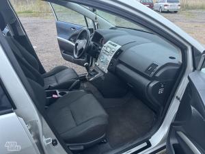 Toyota Corolla Verso 2008 in Vilnius, with an engine capacity of 2.20 L and mileage of 309 thousand km for 1750 €, photo 15 on AUTOMOTO.COM.LV
