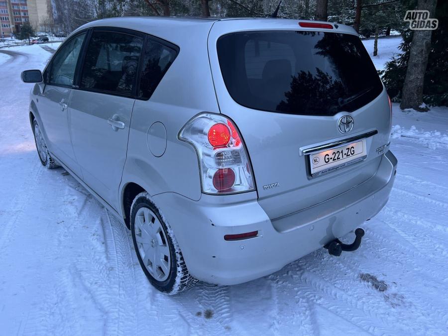 Toyota Corolla Verso 2009 Alīta, ar dzinēja tilpumu 1.80 L un nobraukumu 146 tūkst. km par 3850 €, foto 6 vietnē AUTOMOTO.COM.LV