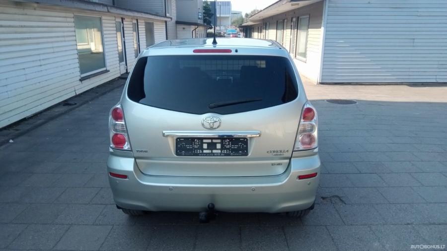 Toyota Corolla Verso 2009 in Vilnius, with an engine capacity of 2.20 L and mileage of 280 thousand km for 4550 €, photo 5 on AUTOMOTO.COM.LV