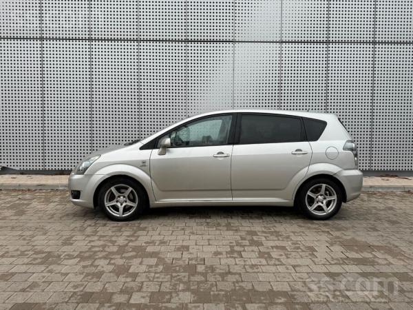Toyota Corolla Verso 2009 Rīga, ar dzinēja tilpumu 2.20 L un nobraukumu 342 tūkst. km par 2550 €, foto 5 vietnē AUTOMOTO.COM.LV
