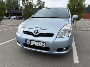 Toyota Corolla Verso 2009 in Klaipeda, with an engine capacity of 2.20 L and mileage of 290 thousand km for 2850 €, photo 5 on AUTOMOTO.COM.LV