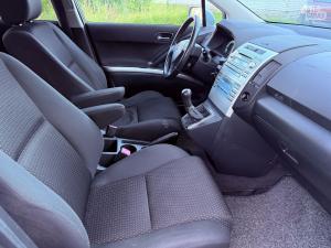 Toyota Corolla Verso 2009 in Klaipeda, with an engine capacity of 2.20 L and mileage of 290 thousand km for 2850 €, photo 10 on AUTOMOTO.COM.LV