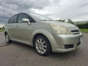 Toyota Corolla Verso 2024 in Kaunas, with an engine capacity of 2.00 L and mileage of 370 thousand km for 1100 €, photo  on AUTOMOTO.COM.LV