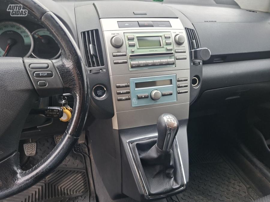 Toyota Corolla Verso 2024 in Kaunas, with an engine capacity of 2.00 L and mileage of 370 thousand km for 1100 €, photo 12 on AUTOMOTO.COM.LV