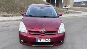Red Toyota Corolla Verso 2005 in Kaunas, with an engine capacity of 1.80 L and mileage of 365 thousand km for 2499 €, photo 4 on AUTOMOTO.COM.LV