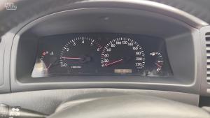 Toyota Corolla Verso 2002 in Marijampole, with an engine capacity of 2.00 L and mileage of 351 thousand km for 450 €, photo 18 on AUTOMOTO.COM.LV