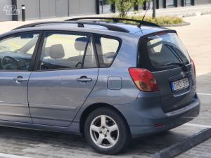Toyota Corolla Verso 2003 in Vilnius, with an engine capacity of 1.60 L and mileage of 296 thousand km for 1350 €, photo 4 on AUTOMOTO.COM.LV