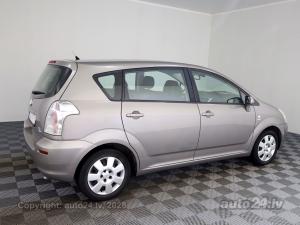 Тойота Королла Версо 2004 в Таллин, объемом двигателя 1.60 л и пробегом 159 тыс. км за 2499 €, фото 4 на AUTOMOTO.COM.LV